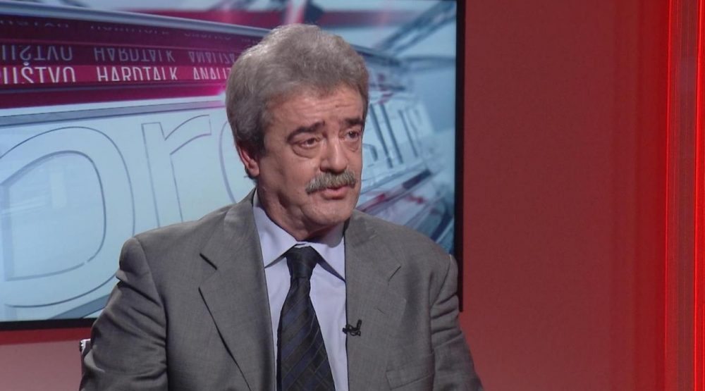 Preminuo Momir Bulatović - CdM