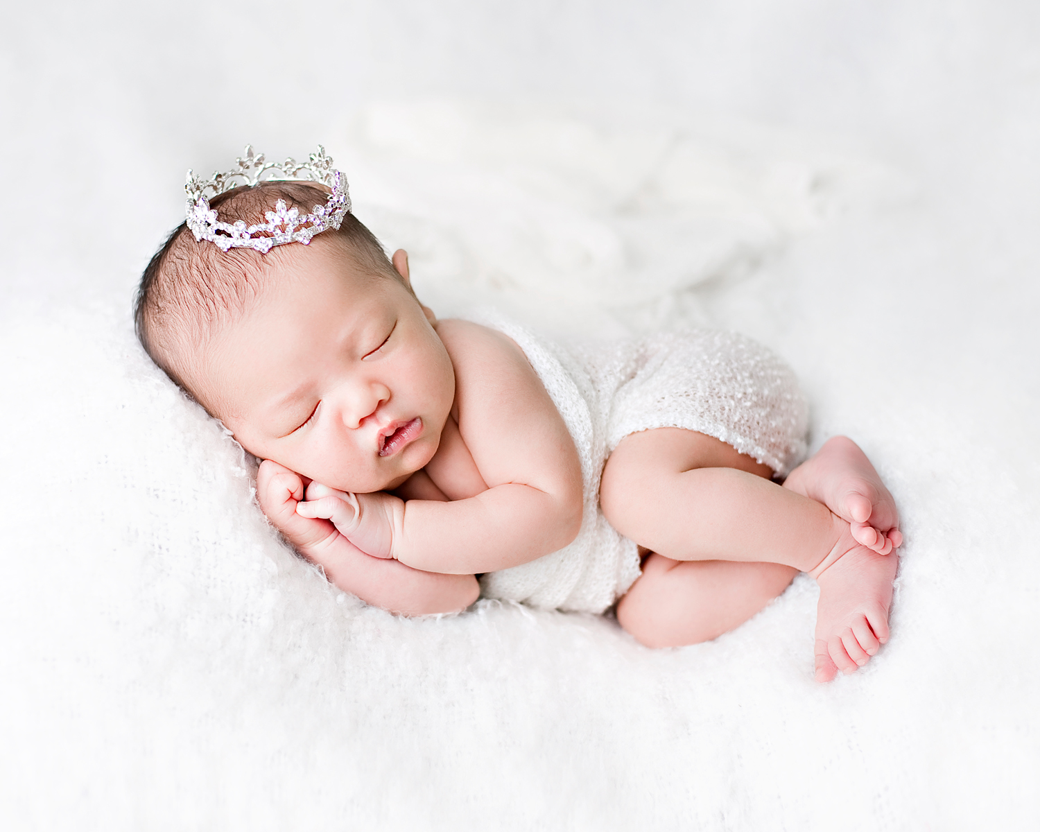 Dok bebe spavaju, ona pravi čuda: Ovako izgleda najljepši posao na ...