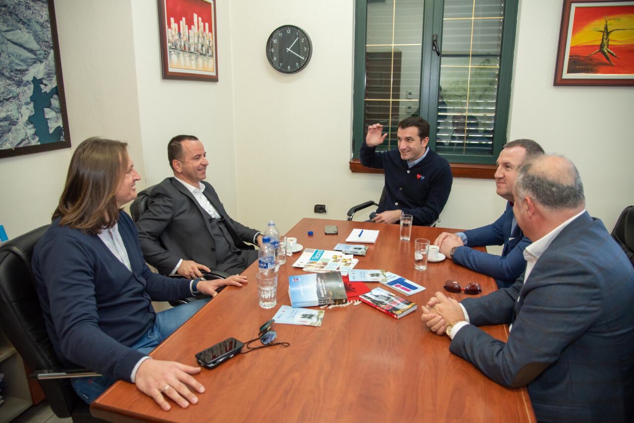 Tuzi mogu mnogo naučiti od Tirane - CdM