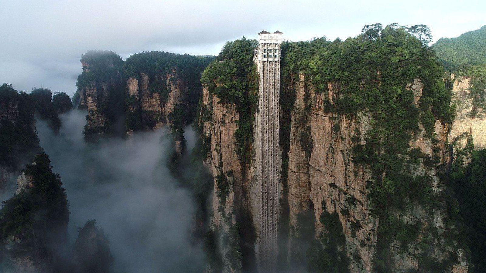 Sto zmajeva: Najviši lift na svijetu koji je podijelio javnost u Kini - CdM