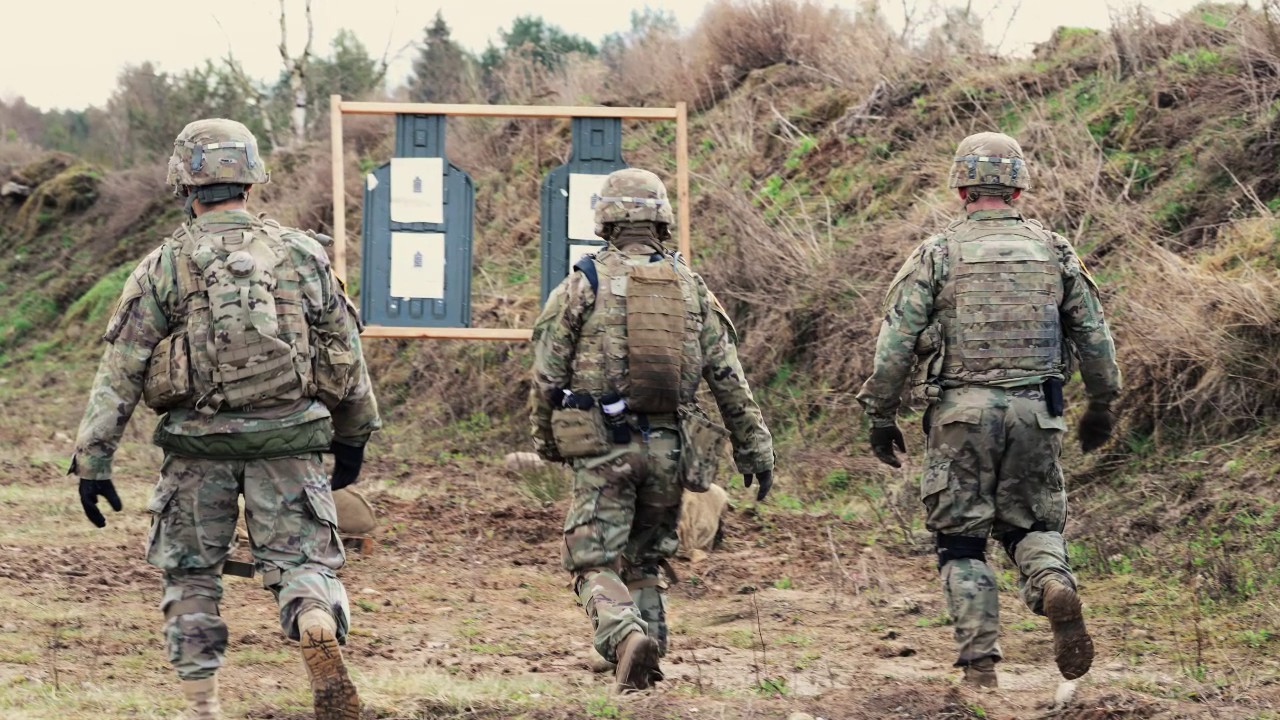 Montenegro's army deploys its second contingent in Latvia - CdM