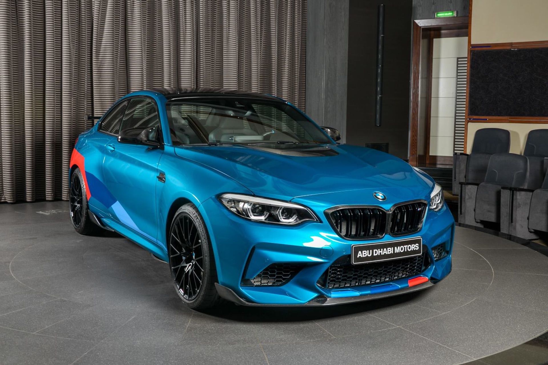 BMW mijenja logo - CdM