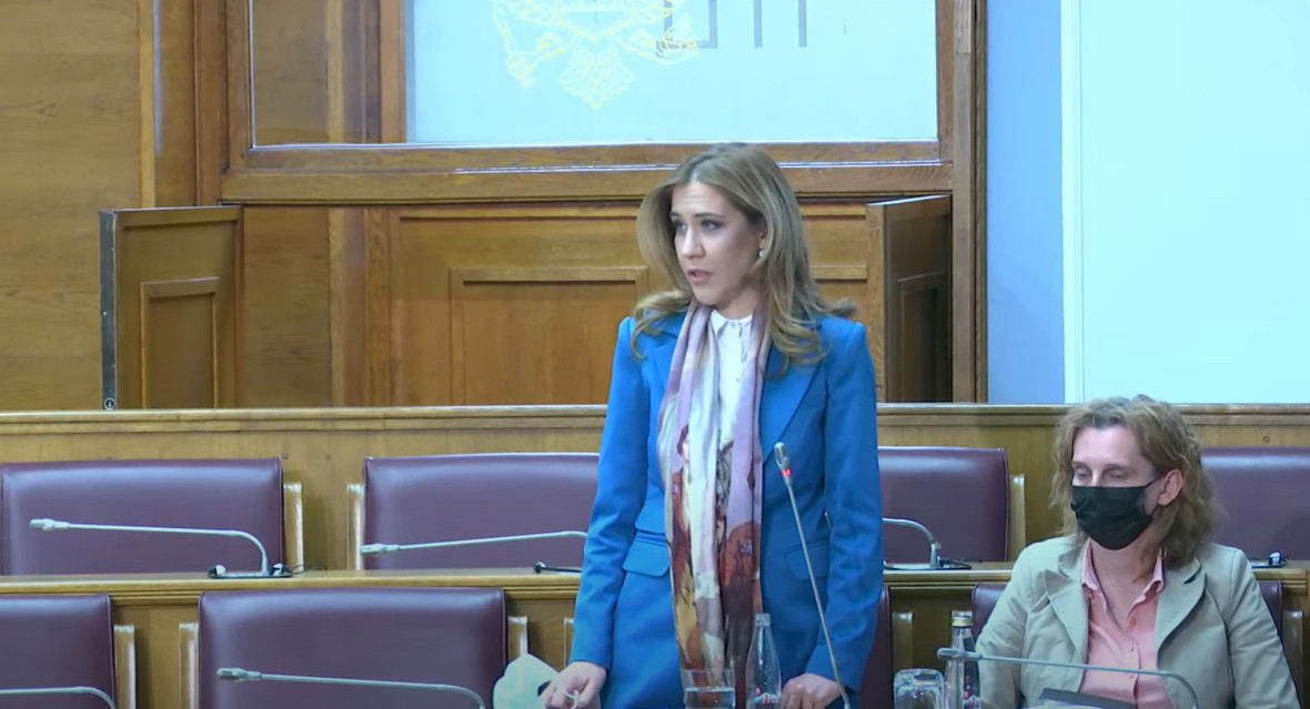 Ministry headed by Bratic sends letters to all schools and ...