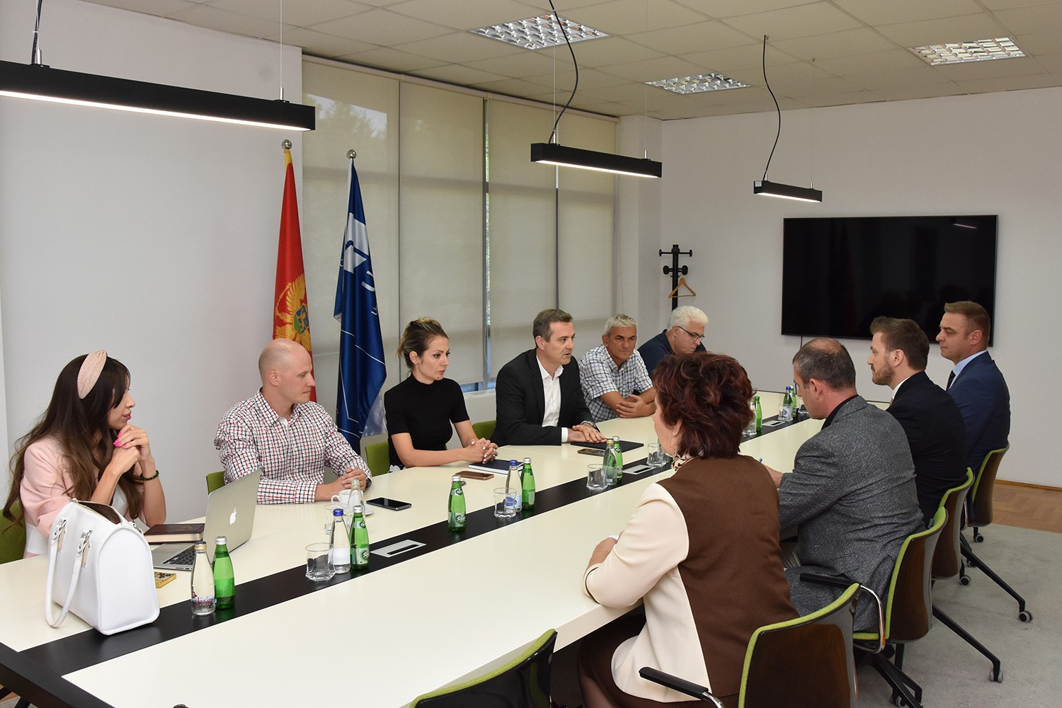 Božović i Dukaj: Edukovani mladi kadar prva linija odbrane od sajber ...