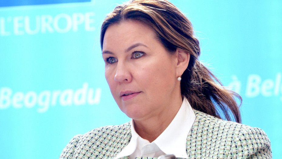 Crnogorski političari da shvate težinu situacije i izvedu zemlje iz ...