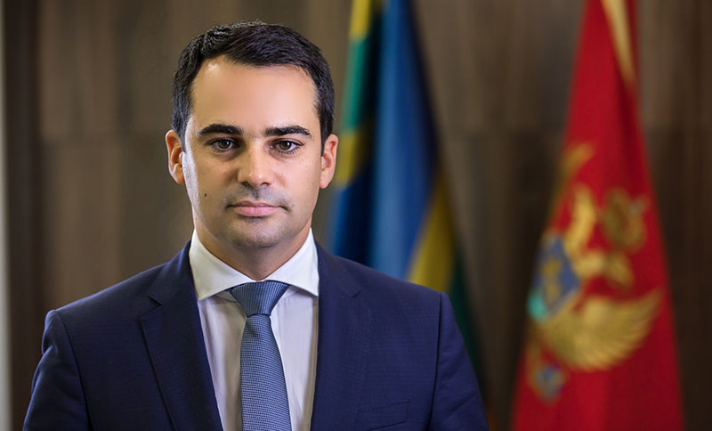 Raičević: Osuđujem napade na psihologa Markovića, zabrinut zbog ...