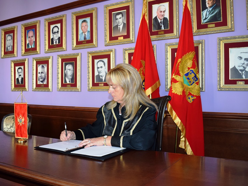 Vučković uručena Zlatna plaketa i priznanje Univerziteta Gideon Robert ...