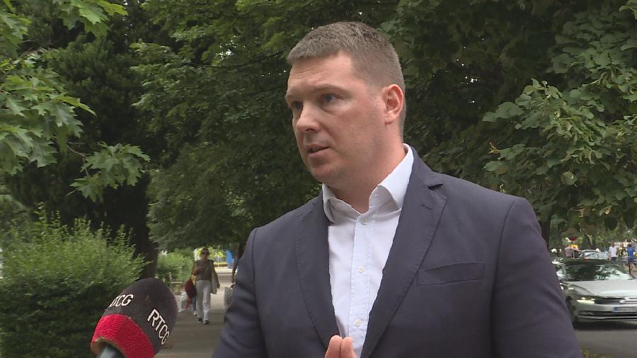 Medija centar DPS: Skandalozna reakcija Adžića direktno podrivanje ...