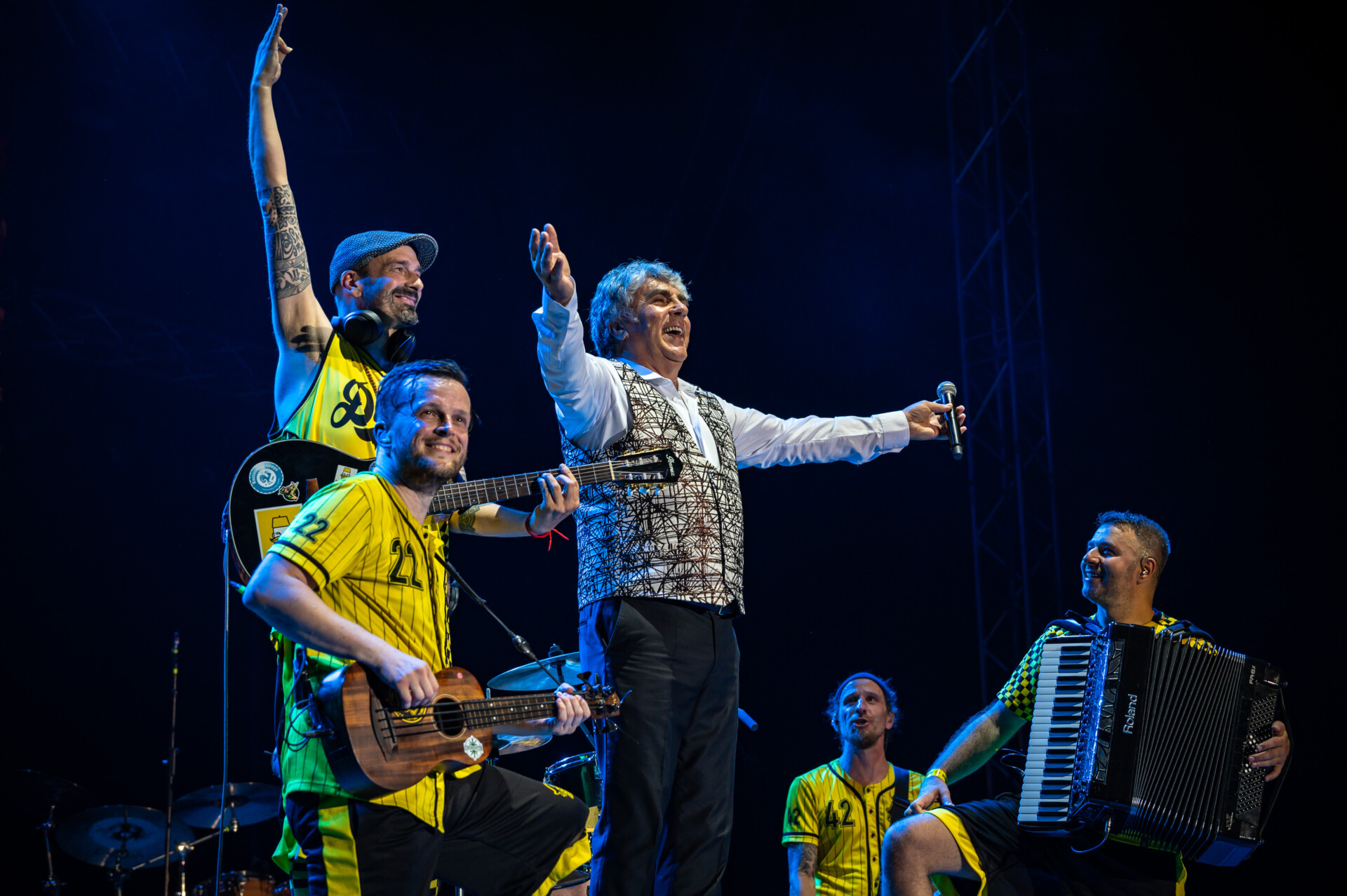 Dubioza Kolektiv i zabranjeni pjevač u Puli "razvalili" italijanski ...