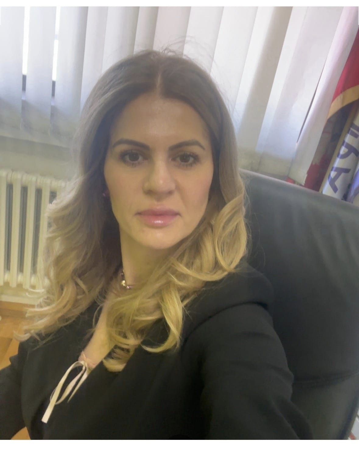 Sporna fotografija iz dvorišta OŠ "Pavle Rovinski" izazvala lavinu ...