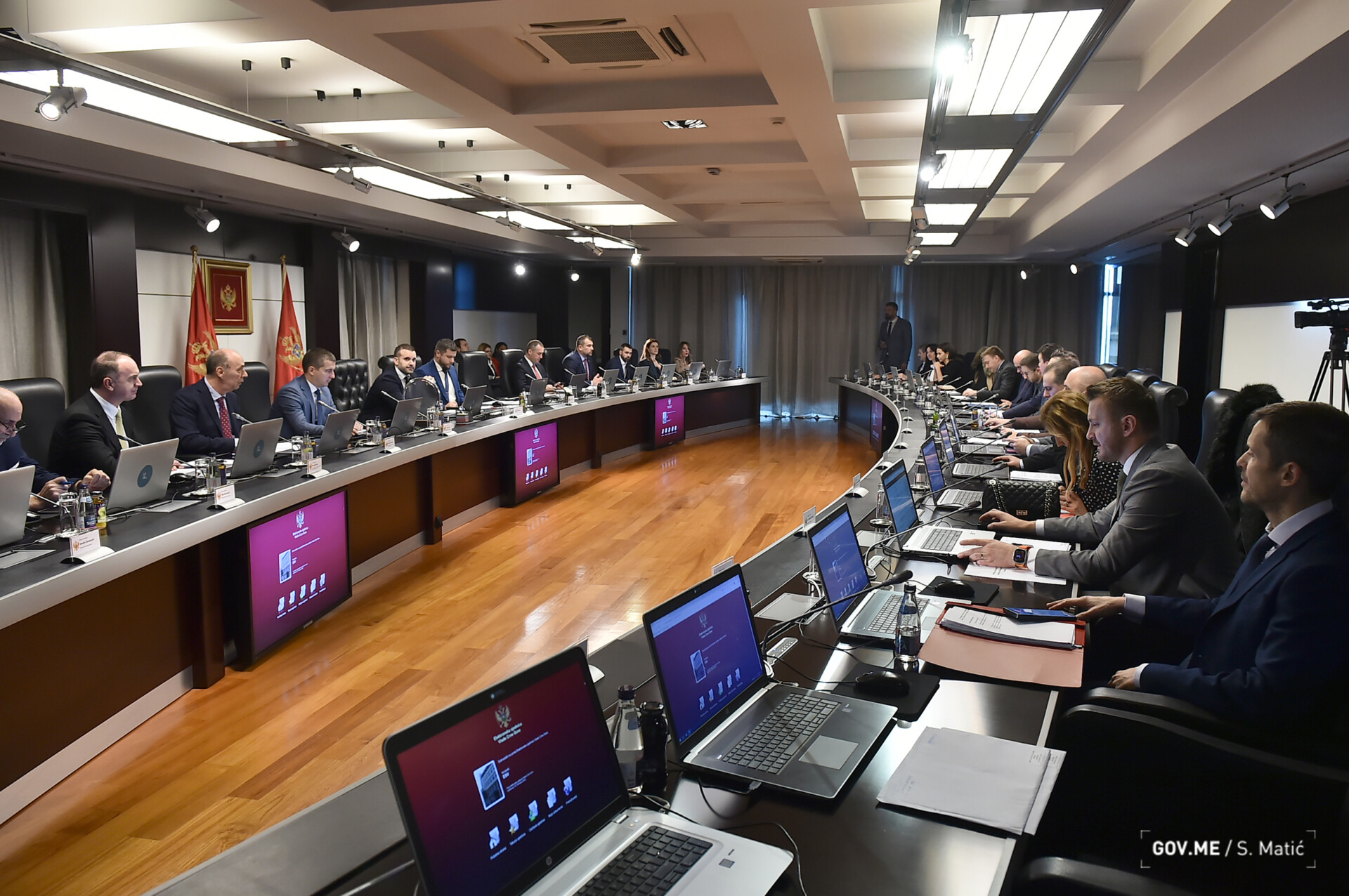 Ovo su nova kadrovska rješenja: Vlada imenovala novi Biro za operativnu ...