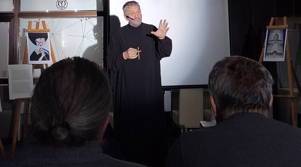 Aplauz za Slobodana Marunovića i performans "Omaž Njegošu" u Vrbasu - CdM