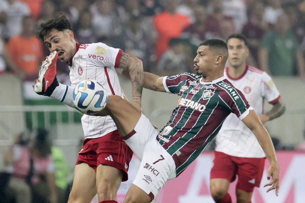 Barsa našla pojačanje u Brazilu, Deko na potezu - CdM