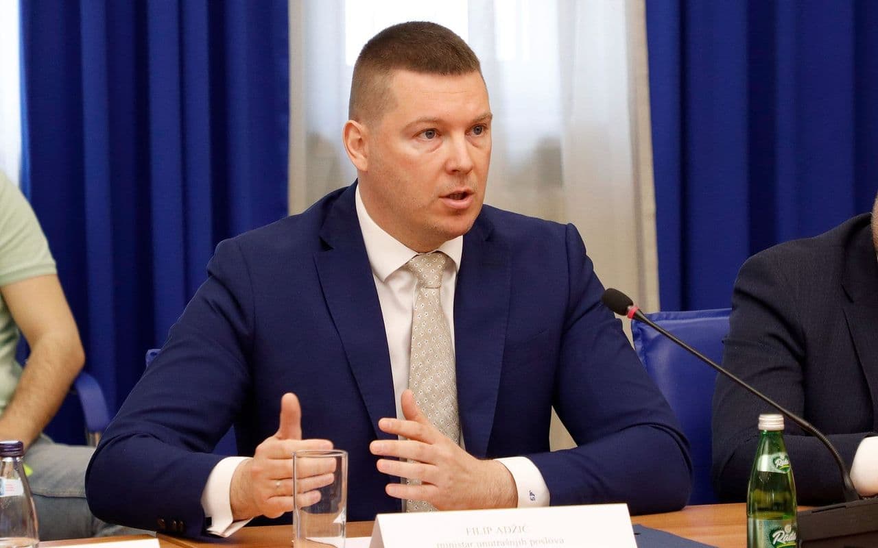 Adžić: Ne bi bilo iznenađenje da sjutra ne bude izabran v.d. direktora ...