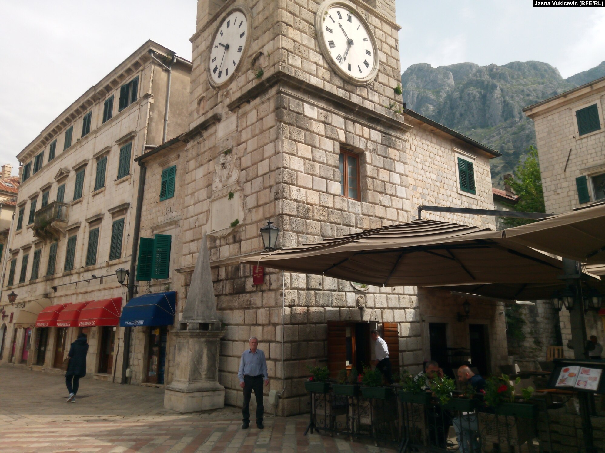 Posljednji urar kotorskog sata - CdM