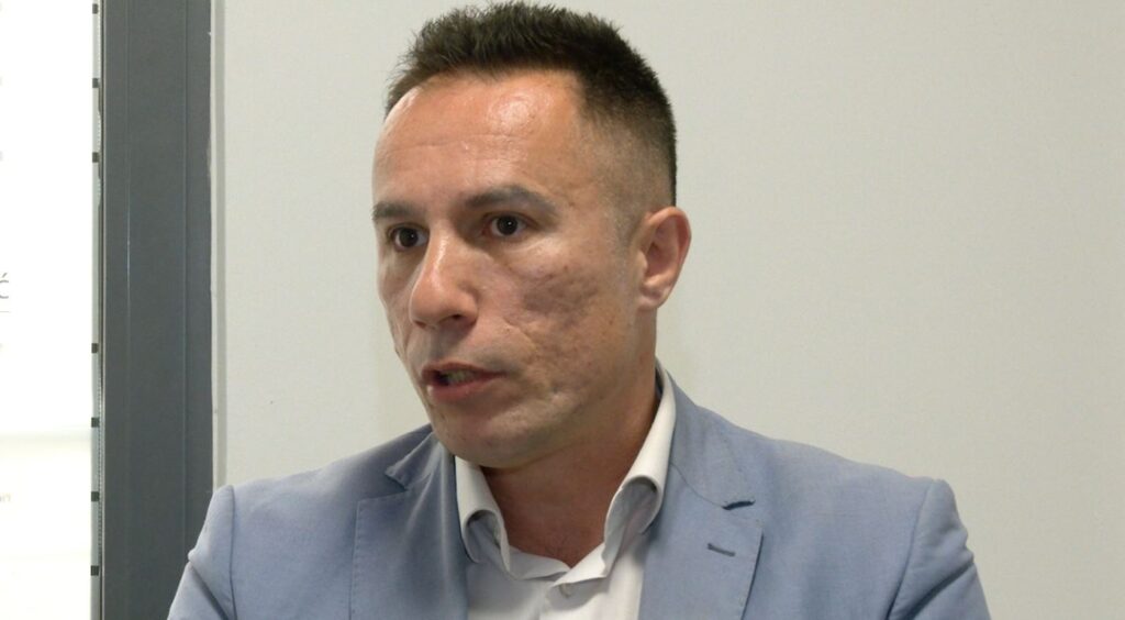 More and more Montenegrins seek help of the Centre for the Protection ...