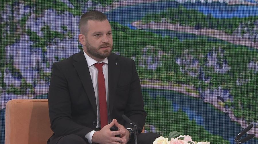 Rigorozne kontrole testiranja na maturskom ispitu - CdM