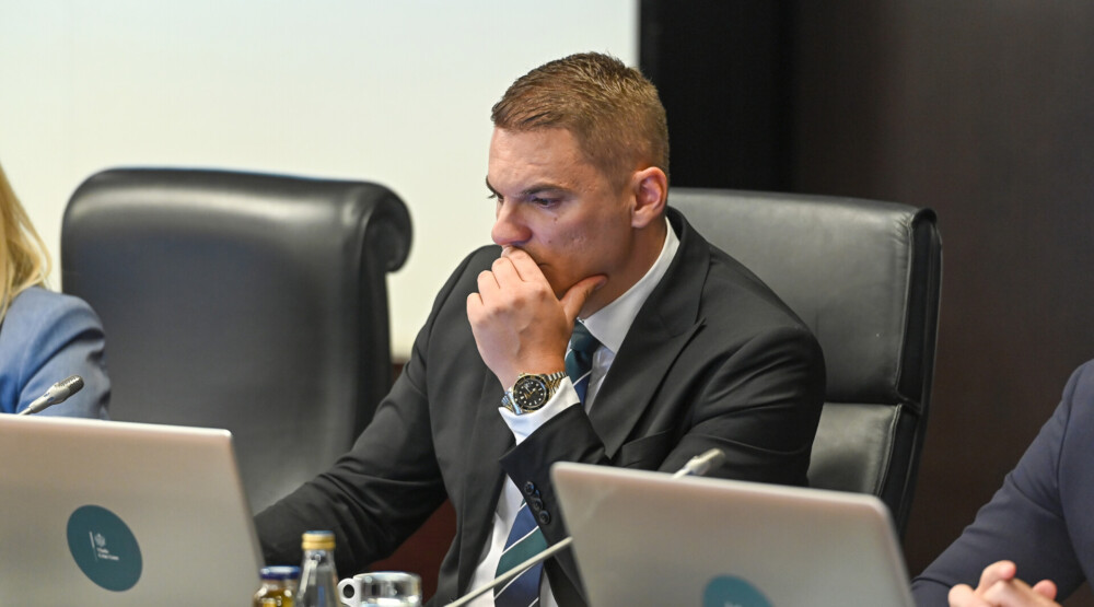 Šahmanović za CdM: Snažno iniciram izgradnju druge žile podmorskog kabla prema Italiji, to je ...